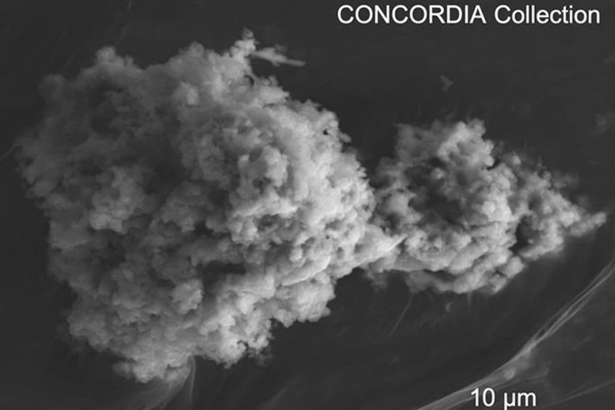 5,000 Tonnes of Interplanetary Dust from Comets and Asteroids Fall on ...