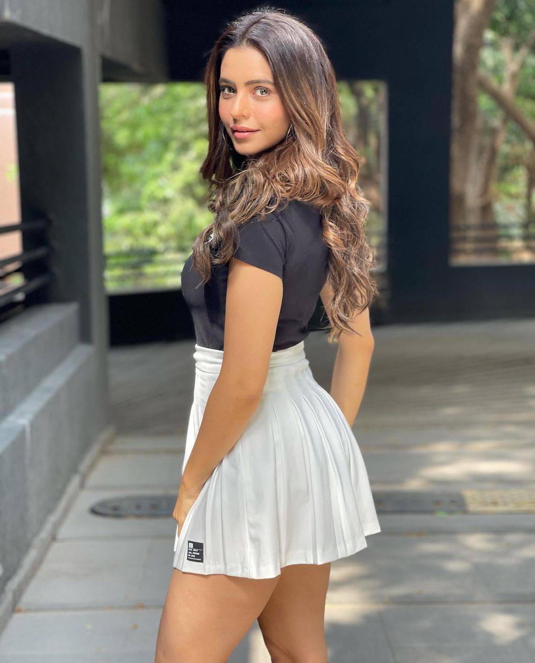 Aamna Sharif To Make OTT Debut In 'Damaged 3,' See Her Turning Up The ...