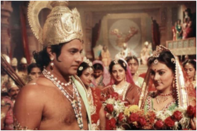 'Ramayan' Cast Reacts as Show Returns to TV Screens a Year After ...