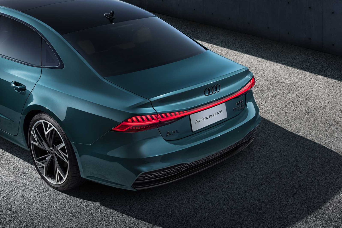 In Pics: Audi A7L Sedan Unveiled, See Detailed Image Gallery of Design ...