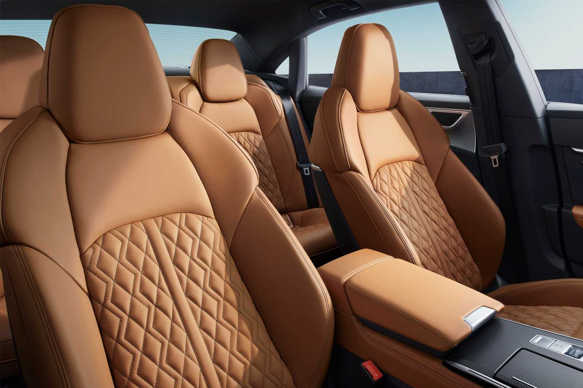 In Pics: Audi A7L Sedan Unveiled, See Detailed Image Gallery of Design ...