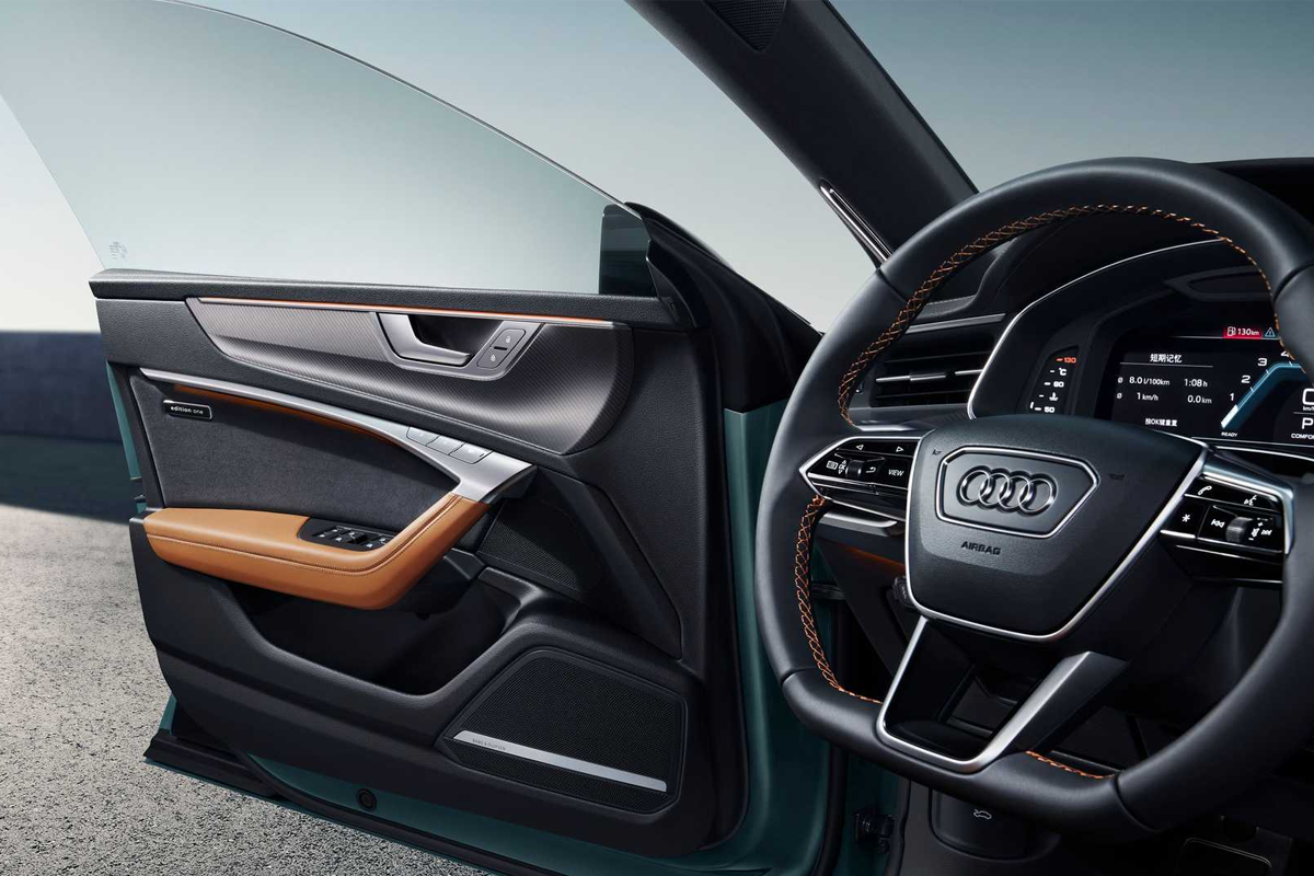 In Pics: Audi A7L Sedan Unveiled, See Detailed Image Gallery of Design ...