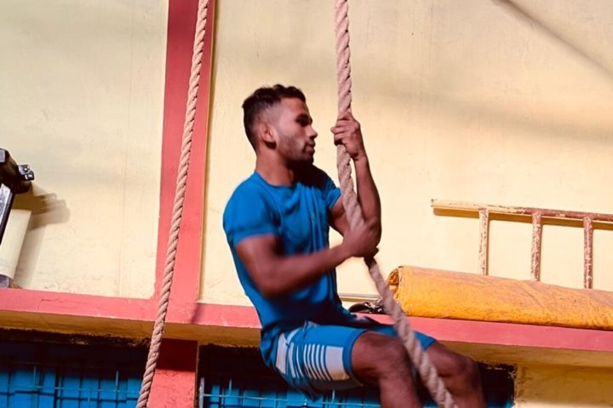 Wrestler Sunny Jadhav's Financial Woes End with Railways Job