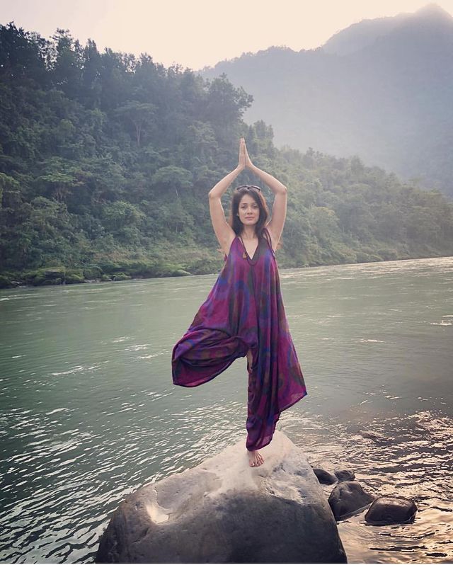 Vidya Malavade Looks Stunning As She Performs Yoga, See The Diva ...