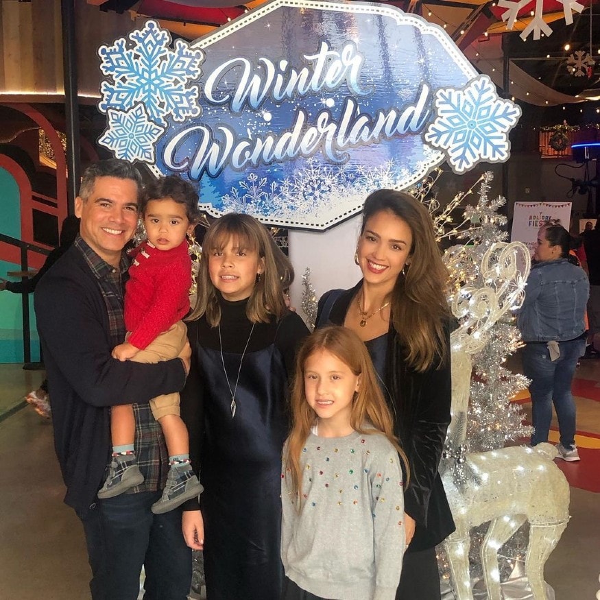 Jessica Alba Birthday: Here's Looking at Her Adorable Family Moments ...