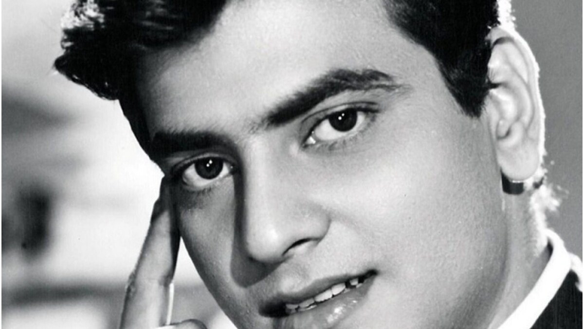Happy Birthday Jeetendra: Watch 5 Unforgettable Songs of the Legendary ...