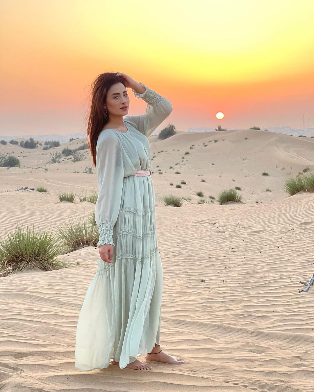 Mahira Sharma Takes Internet By Storm With Attractive Looks, Check Out ...