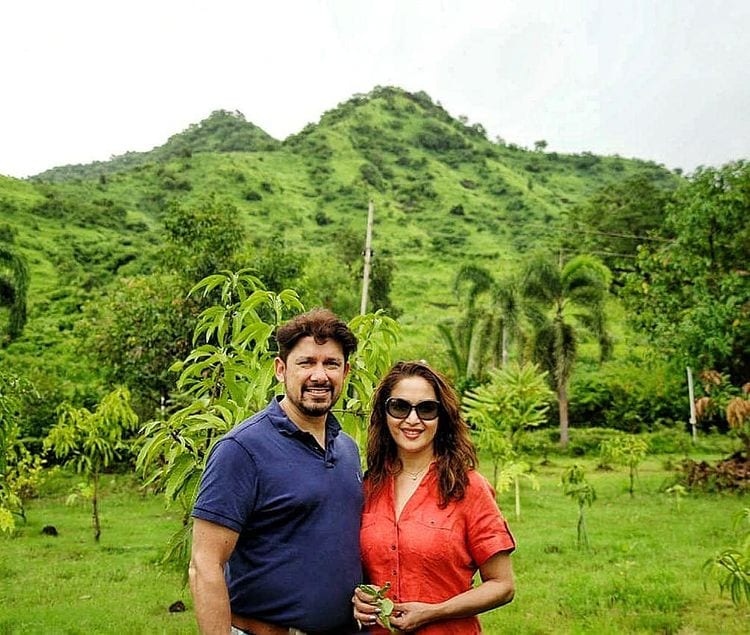 Madhuri Dixit And Dr. Shriram Nene's Cutest Couple Moments, See The Duo ...