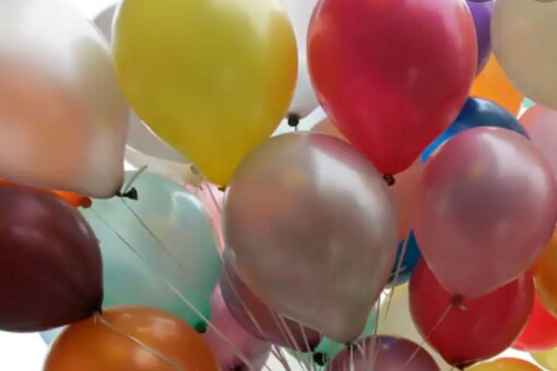 UK Man Has 'World's Oldest Balloon' That's Inflated almost after 30 ...