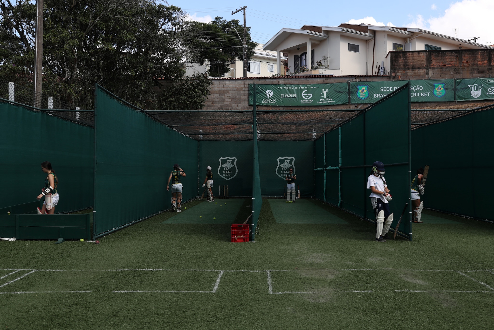 In Pictures: Brazil Starts Manufacturing Own Bats After Cricket Grows ...
