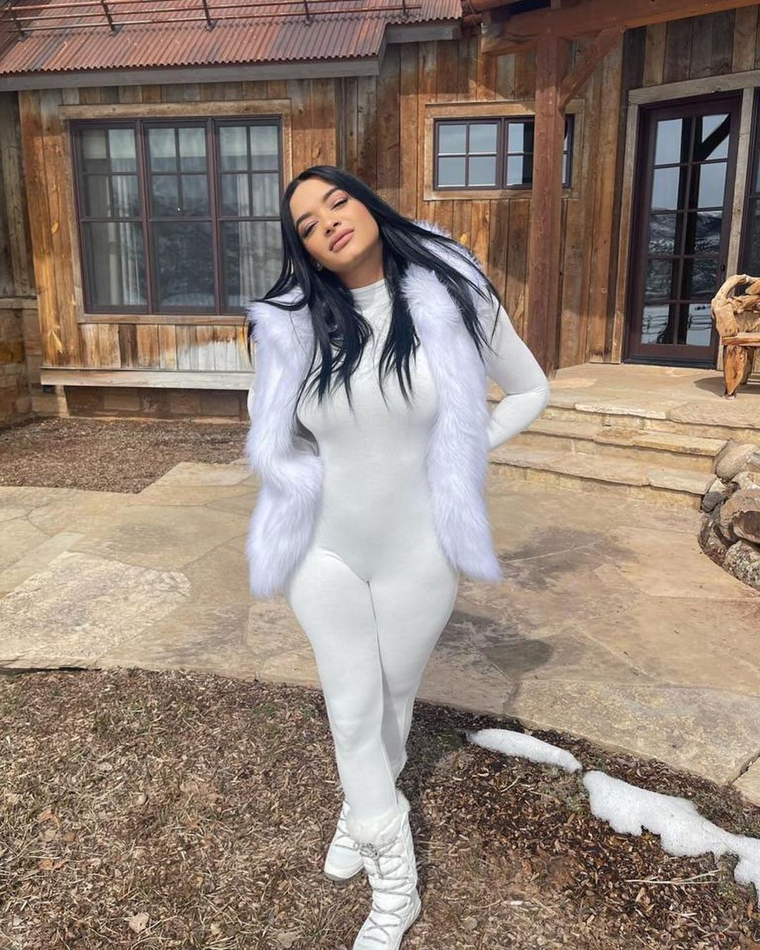 Andre Russells Wife Jassym Lora Treats Fans To A Hot Throwback Bikini Photo In Latest Instagran