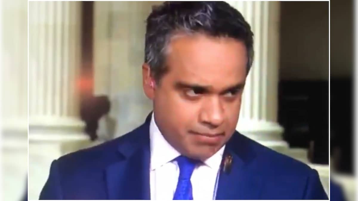 Reporter Left 'Bugged' after Insect Decides to Photobomb Live News ...