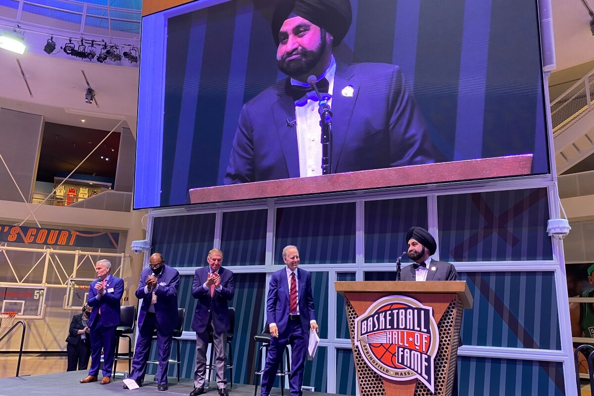 Nav Bhatia Opens Up on Becoming 1st Ever Fan to be Inducted in ...