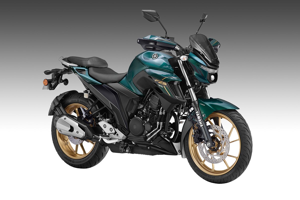 Yamaha FZ25 FZS25 Price In India Cut By Up To Rs 20 000 Now Most