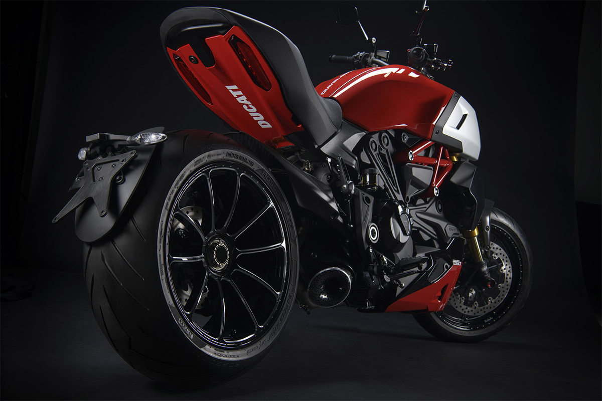 In Pics: 2021 Ducati Diavel 1260, 1260S Launched in India - See Images ...