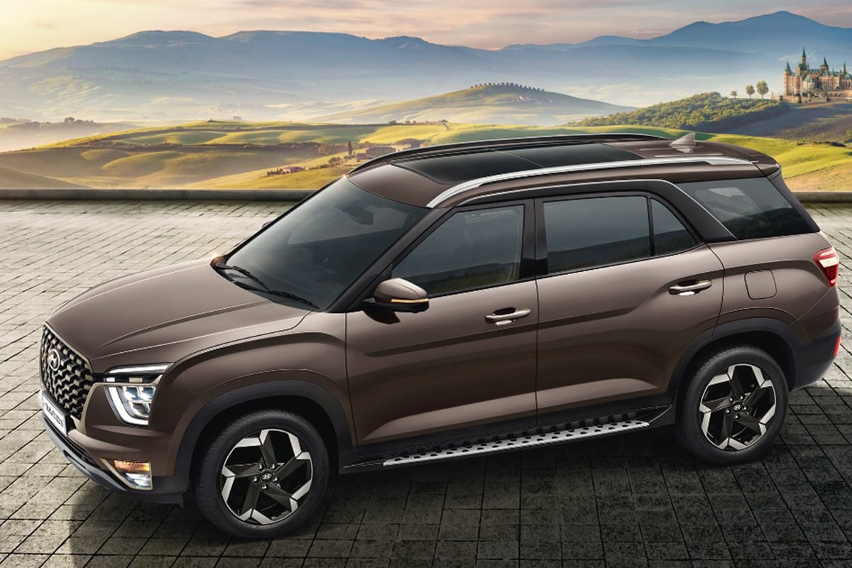 In Pics: Hyundai Alcazar Bookings Open in India, See Images of Design ...