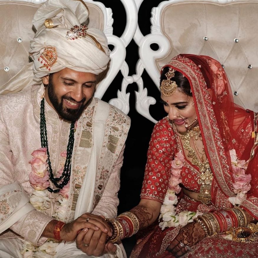 In Pics: Taking a Look Back at Nusrat Jahan's 'Wedding' in Turkey with ...