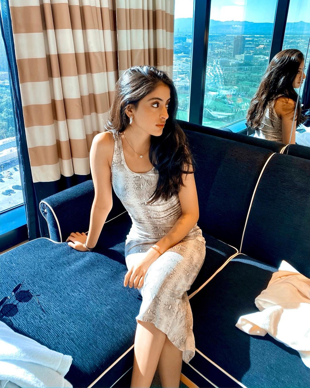 Navya Naveli Impresses With Her Fuss-Free Fashion Choices, See The ...