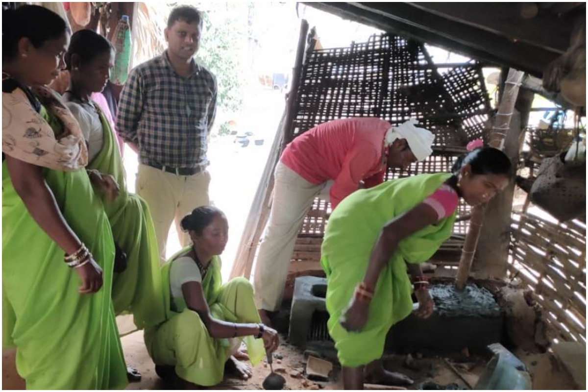 Smokeless Chulhas Help Bijapur Villagers Save Their Forests | India ...