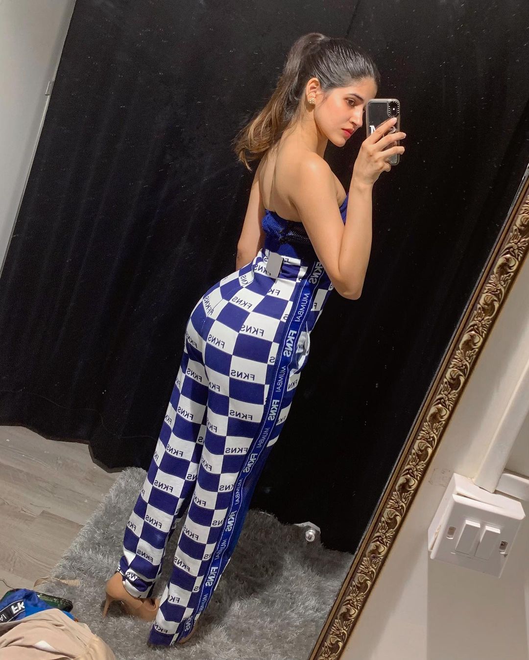 Sakshi Malik Makes Heads Turn With Her Sultry Looks, Check Out The Diva ...