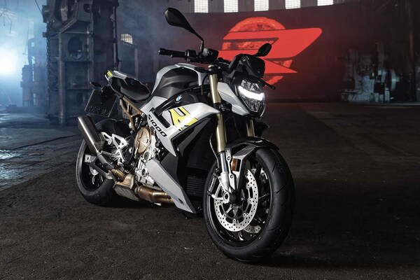 Bmw Motorrad News: Latest Bmw Motorrad News and Updates at News18