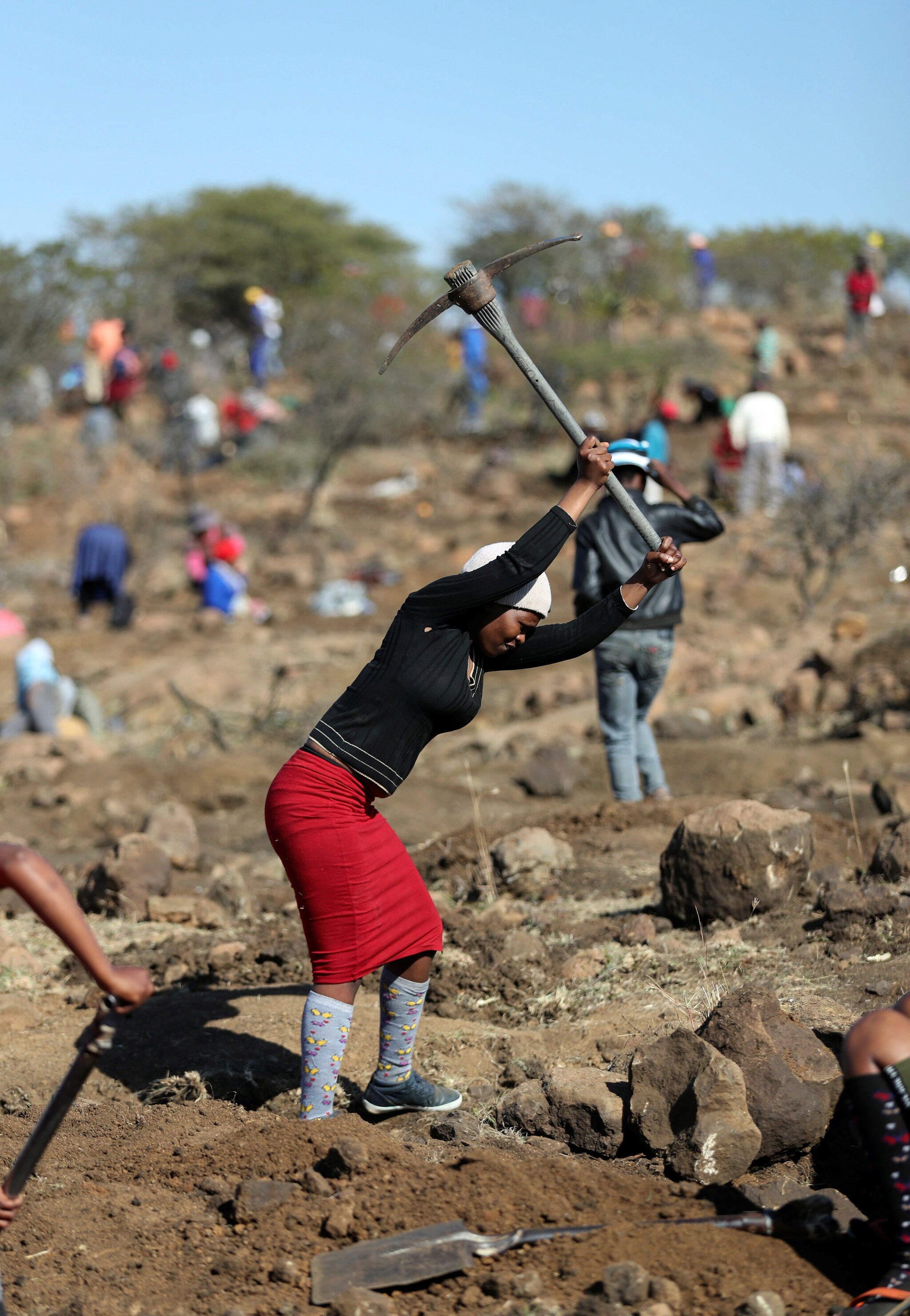In Photos: 'Diamond Rush' Grips South African Village After Locals ...