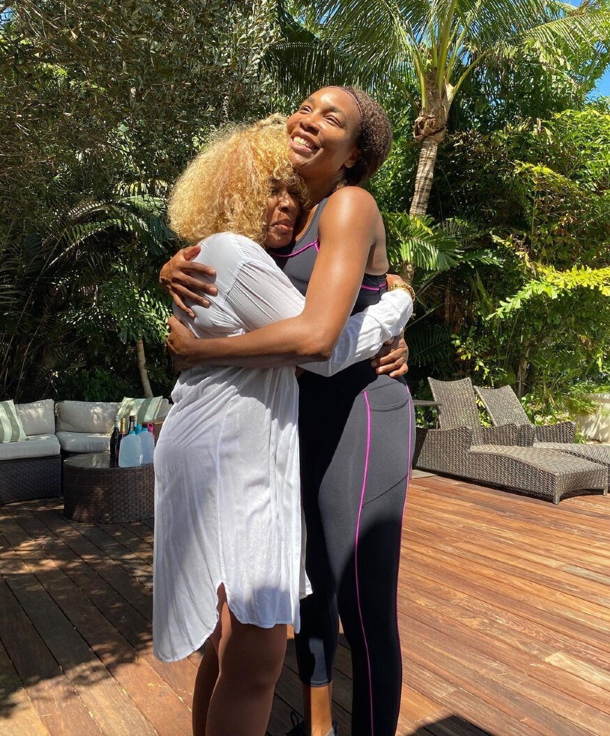 Happy Birthday Venus Williams: 7 Aww-Worthy Images of Siblings Turned ...