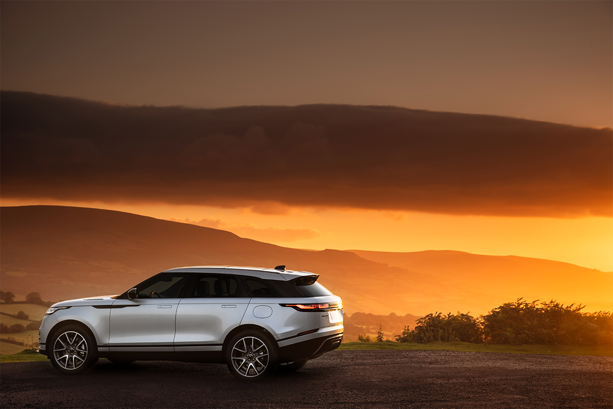 In Pics: 2021 Range Rover Velar Launched in India - See Images of ...