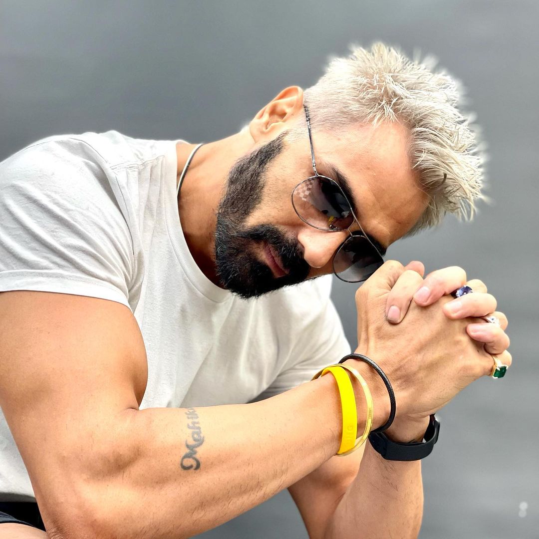 Arjun Rampal's Platinum Blonde Hairdo Looks Hot, Actor Gears Up For ...