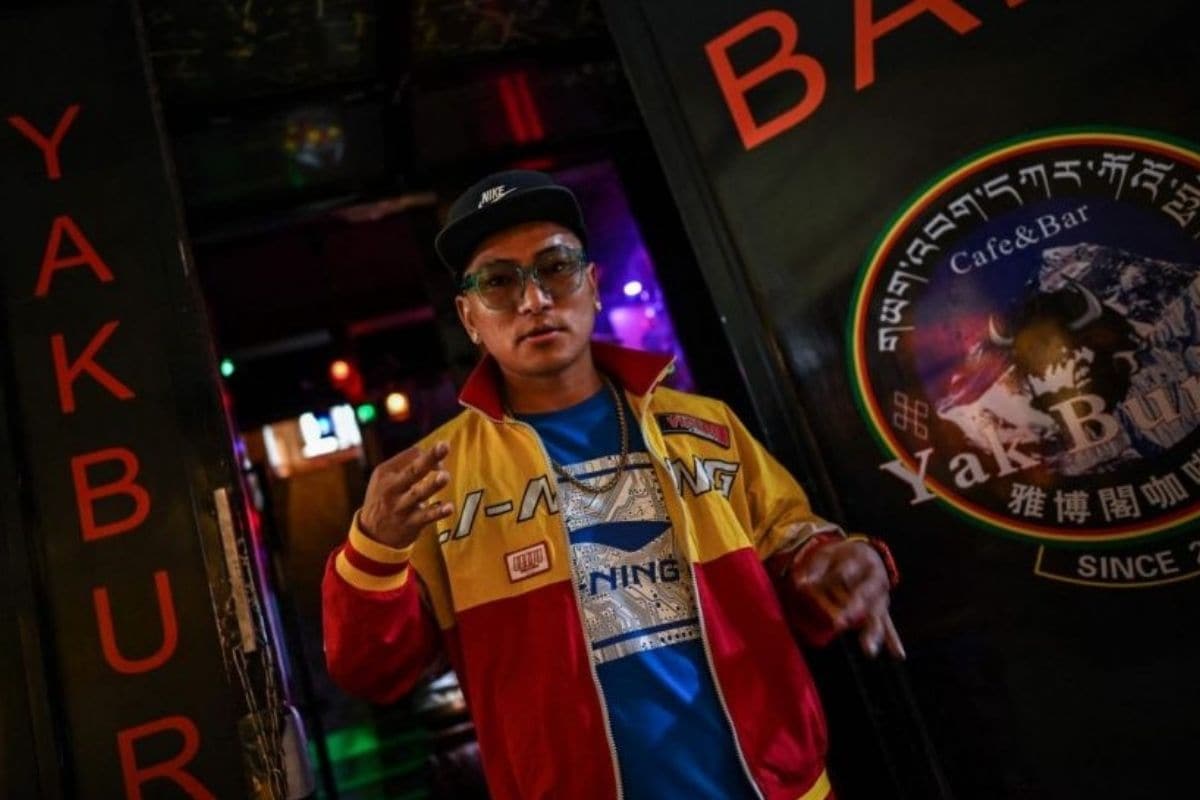 Eminem-Inspired Tibetan Rapper Who Fits Buddhist Chants into Rap Songs ...