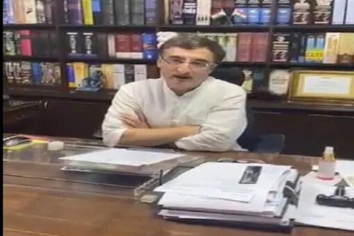 Rebel Cong Leader Vivek Tankha Quits as Party Legal Cell Chief, Bats ...