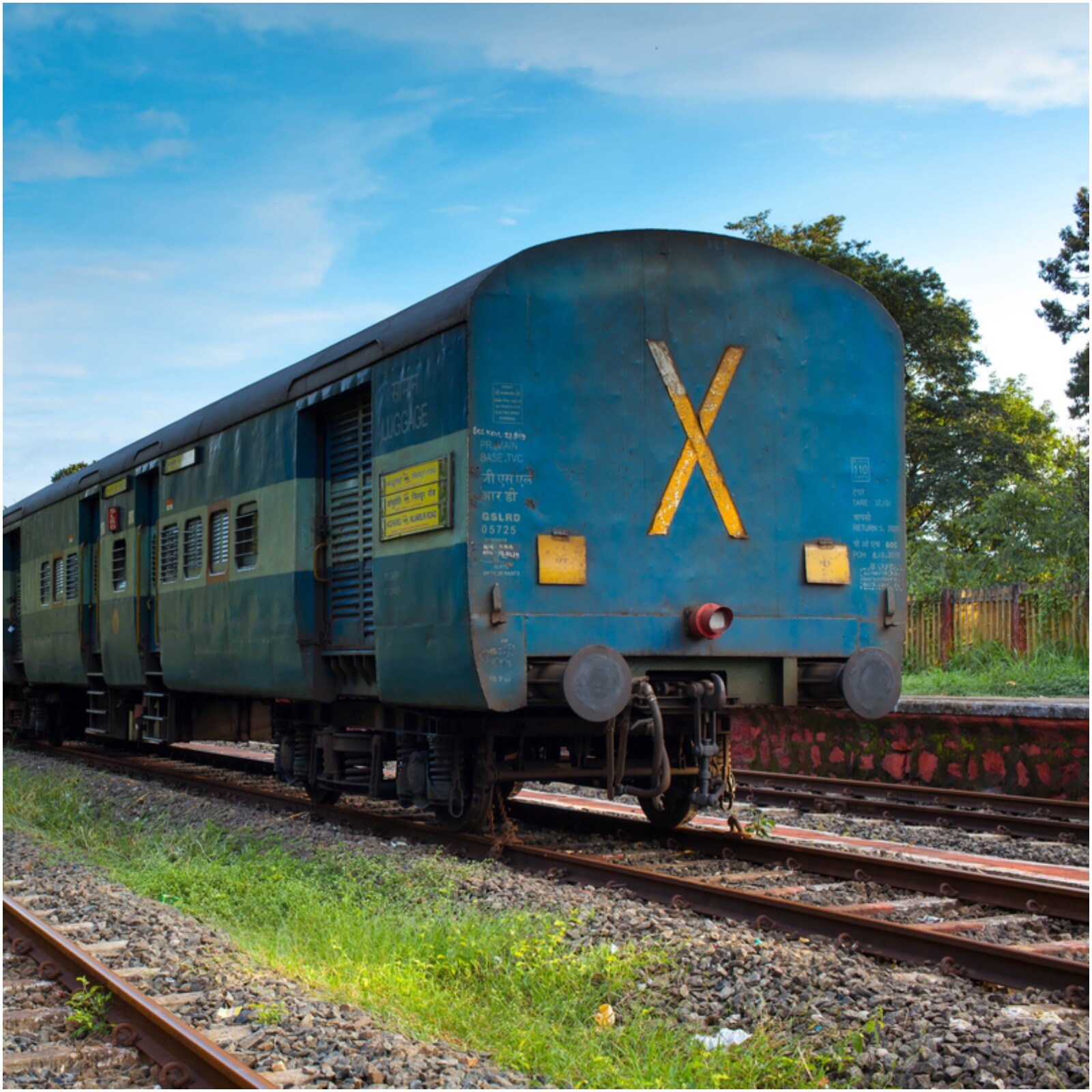 Here s Why Trains Have X Sign On Last Bogie Here s Why Trains Have X Sign On Last Bogie