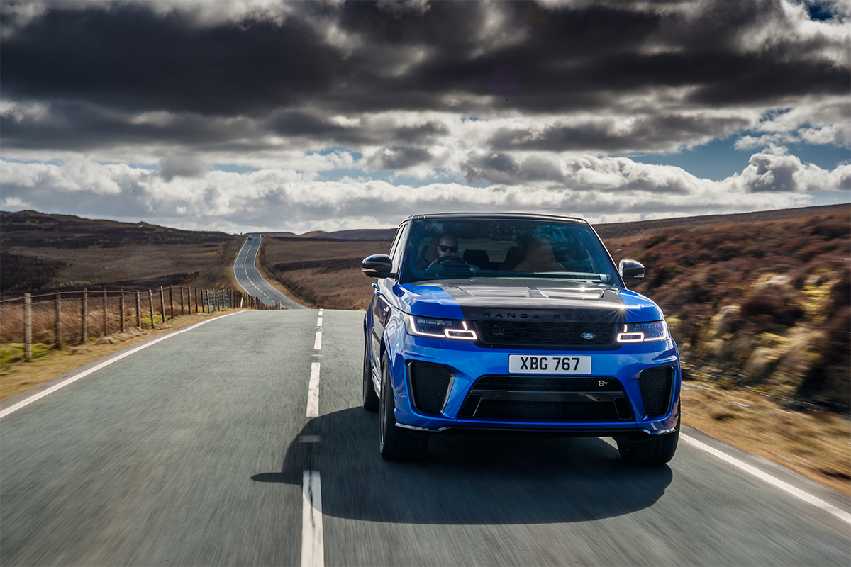In Pics: 2021 Range Rover Sport SVR SUV Launched in India, See Detailed ...
