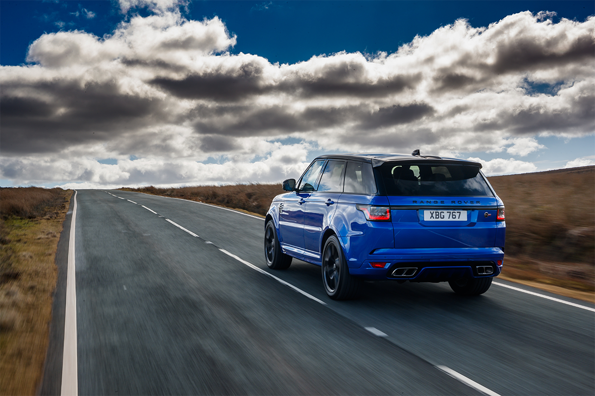 In Pics: 2021 Range Rover Sport SVR SUV Launched in India, See Detailed ...