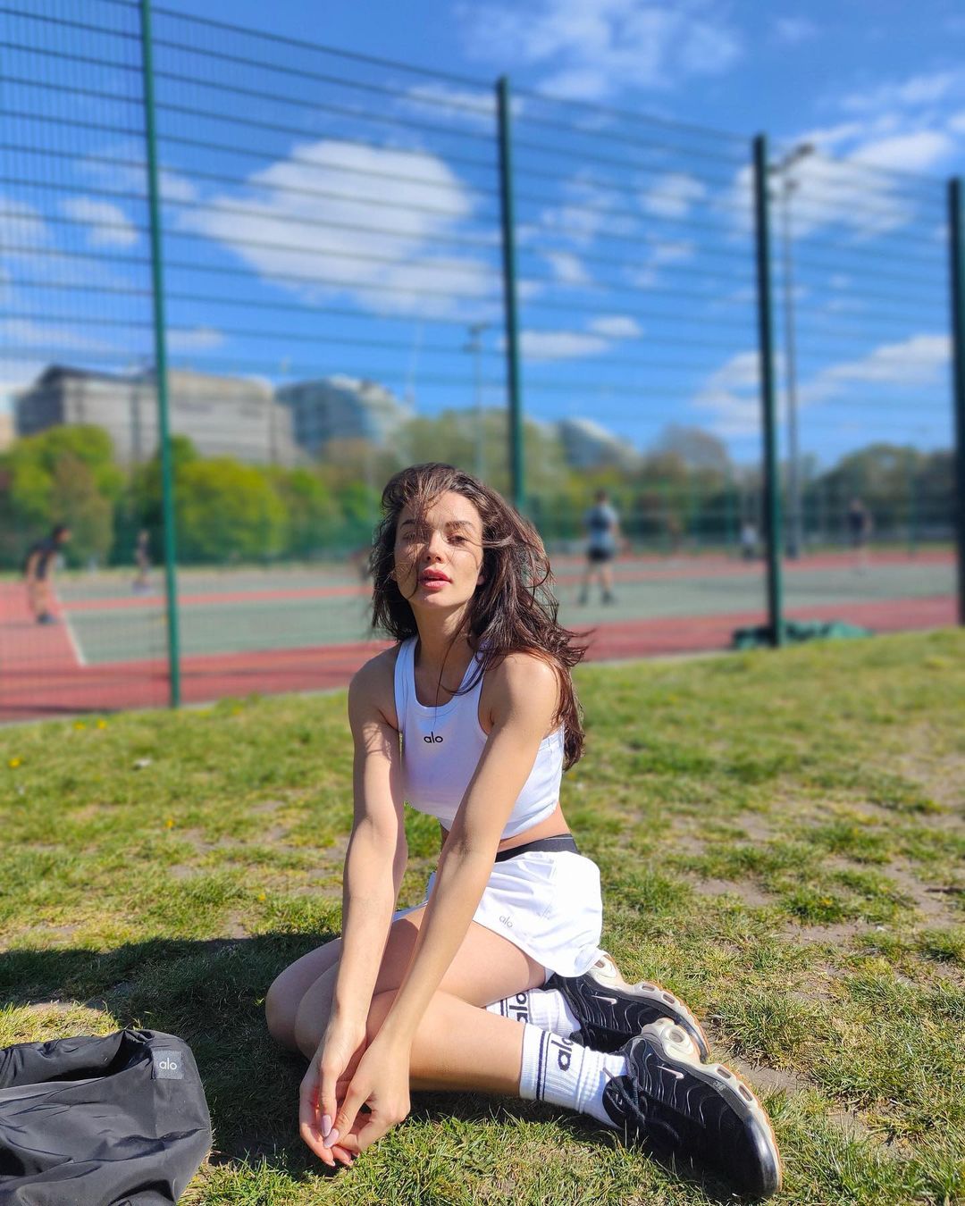 Amy Jackson Looks Stellar In Every Outfit She Wears, See The English ...