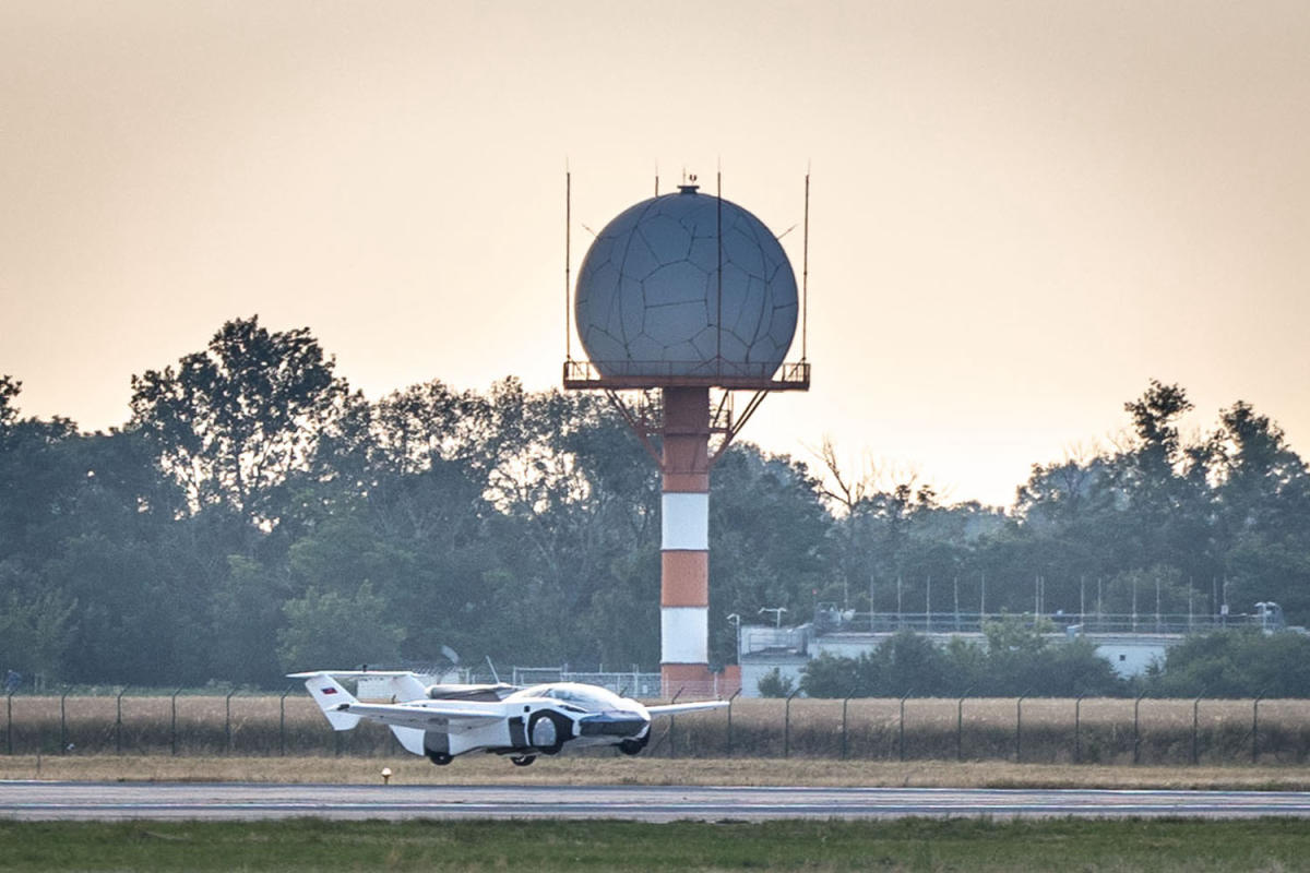 In Pics: Klein Vision AirCar V5 - Closer Look at Design, Features of ...