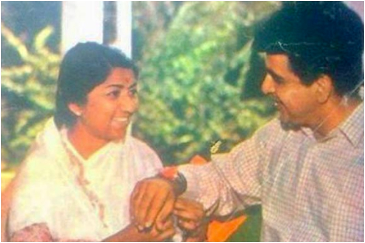 Lata Mangeshkar Mourns Demise of 'Elder Brother' Dilip Kumar, Shares ... Lata Mangeshkar Mourns Demise of 'Elder Brother' Dilip Kumar, Shares ...