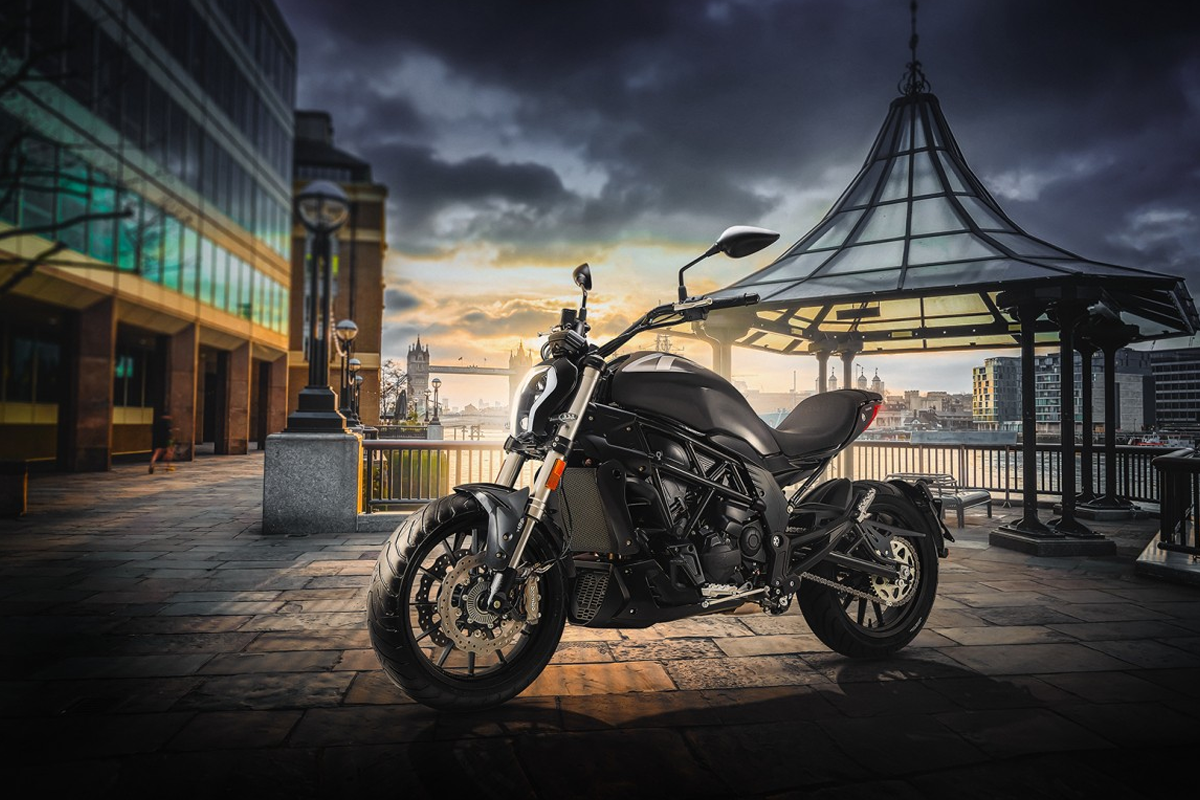 In Pics: Benelli 502C Urban Cruiser Launched in India, See Design ...