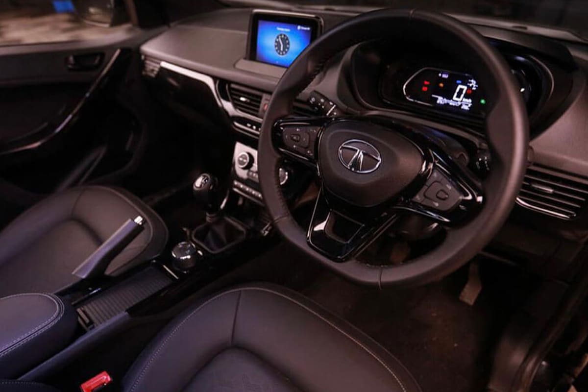 In Pics: Tata Altroz Dark Edition, Check out the Stunning-Looking All ...