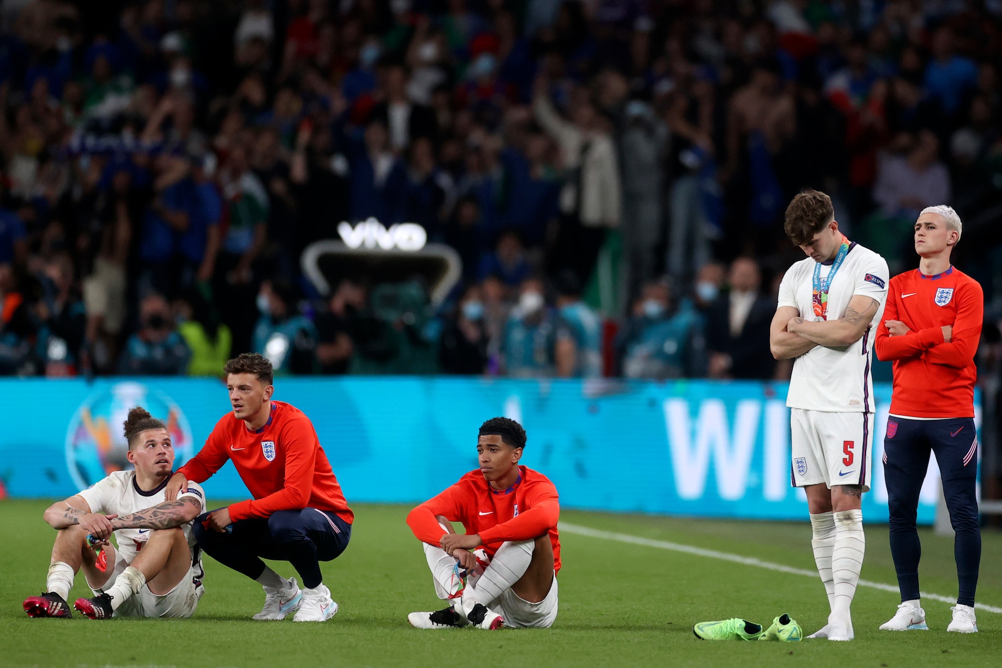 IN PICS: Harry Kane Consoles Wife Kate as She Bursts Into Tears After ...