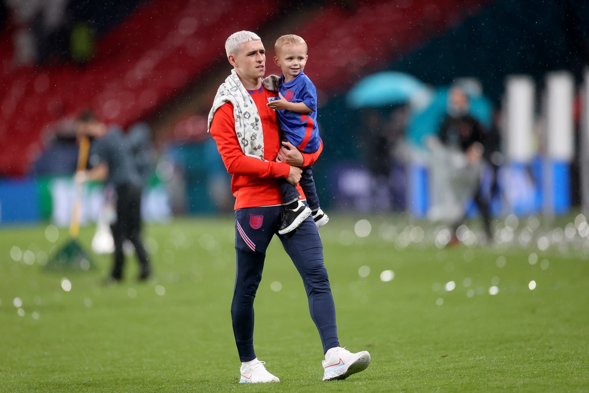 IN PICS: Harry Kane Consoles Wife Kate as She Bursts Into Tears After ...