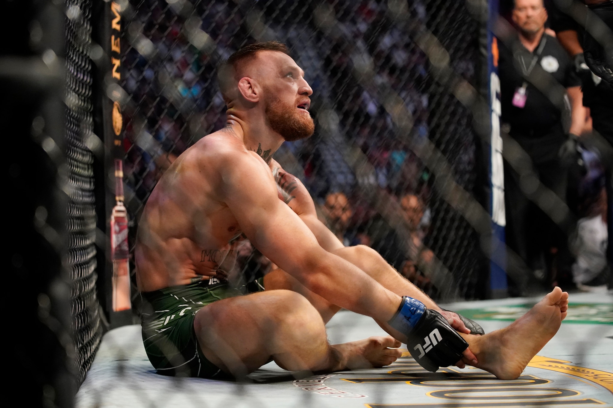 Conor McGregor Breaks His Ankle in UFC 264 Main Event, See Pics - News18
