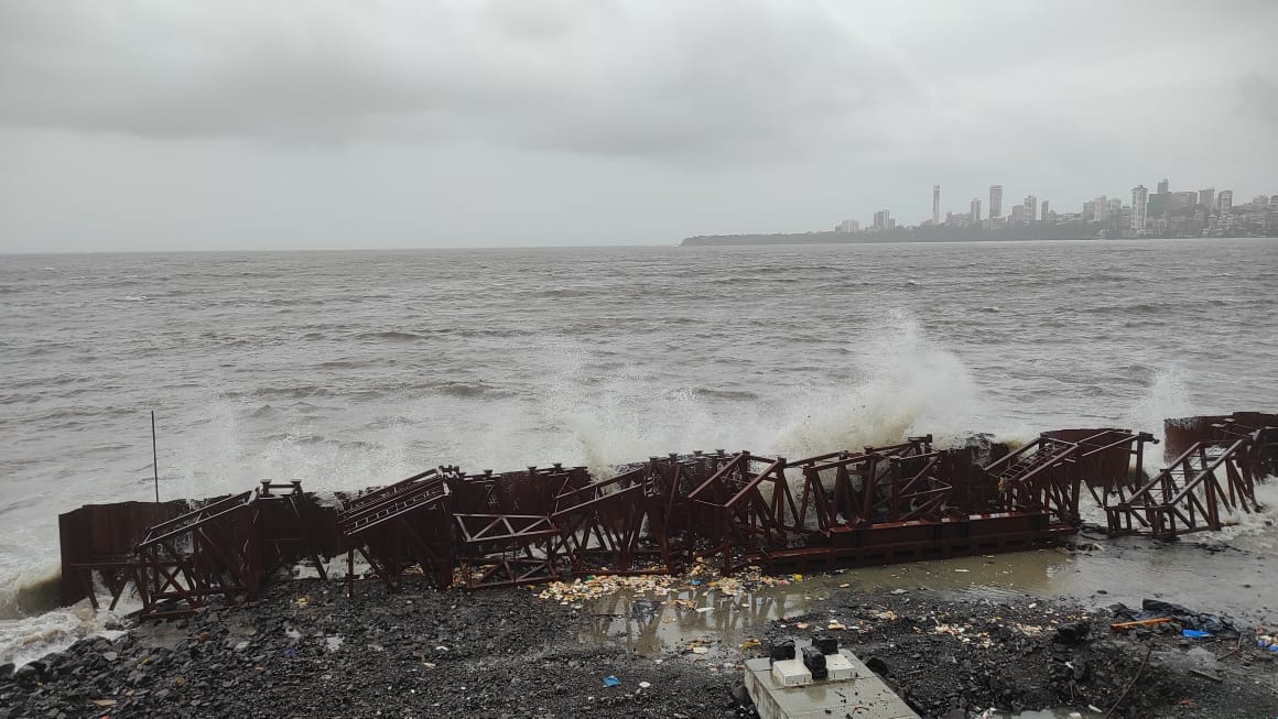 Mumbai Rains: High Tide Hits Marine Drive, Residential Complexes Under Water Amid Heavy Showers ...
