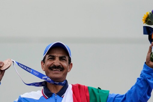 Tokyo Olympics: Al-Rashidi Gets his Olympic Moment with Kuwaiti Flag ...