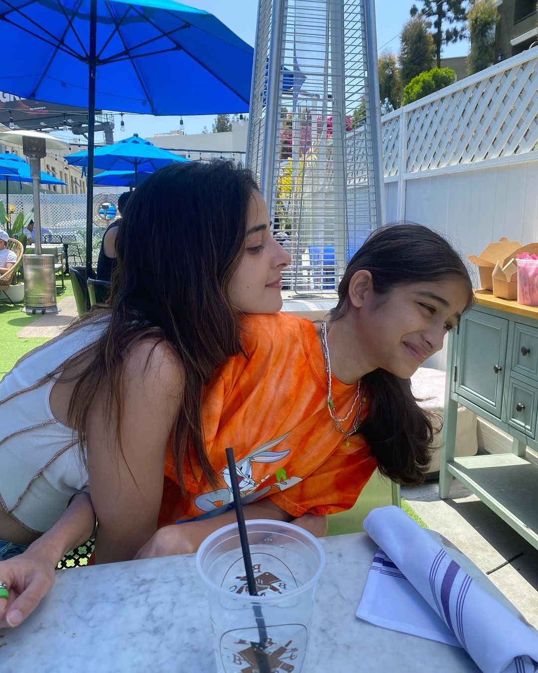 Ananya Panday Shares Adorable Pictures With Sister Rysa Panday, Define ...