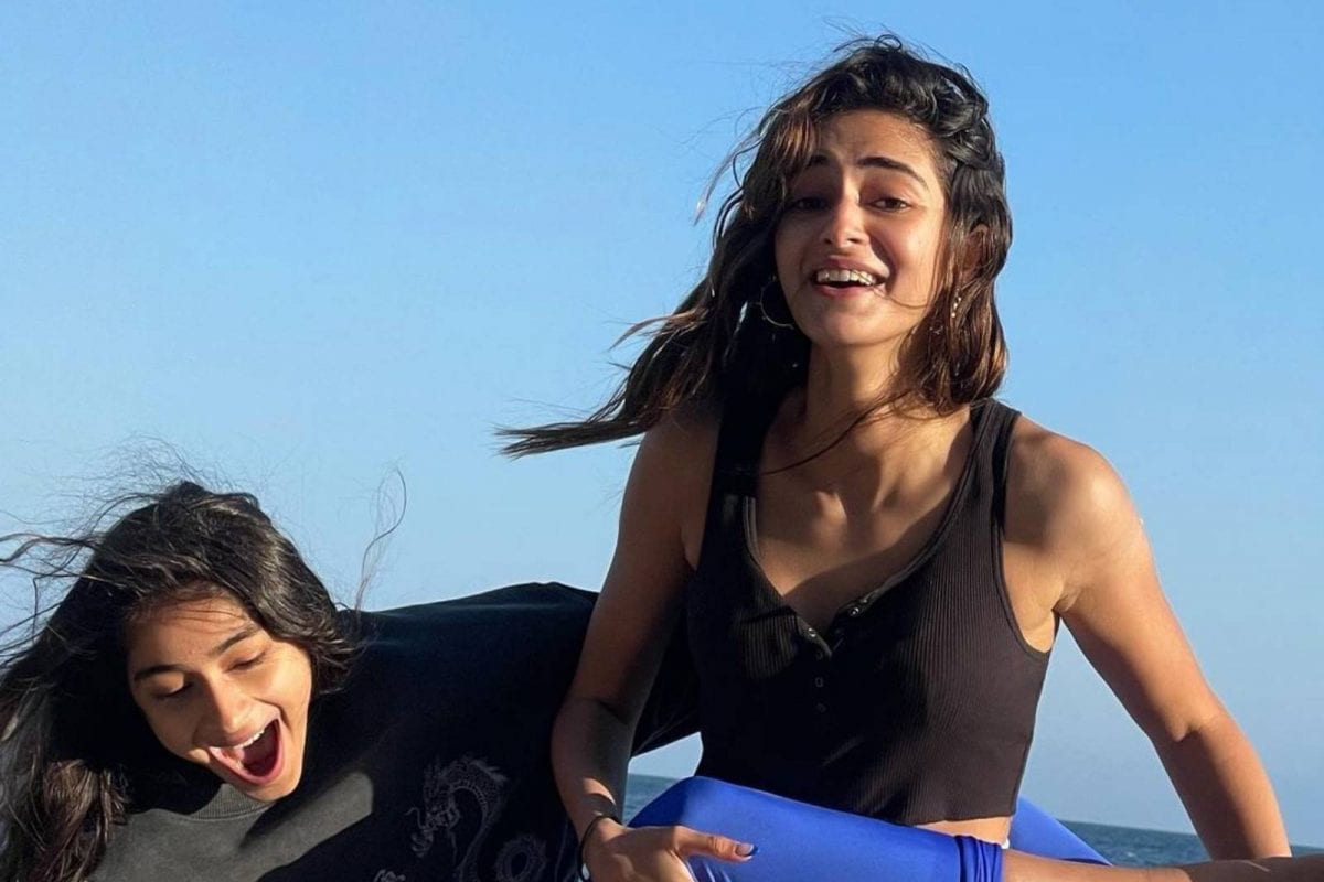 Ananya Panday Shares Adorable Pictures With Sister Rysa Panday, Define ...