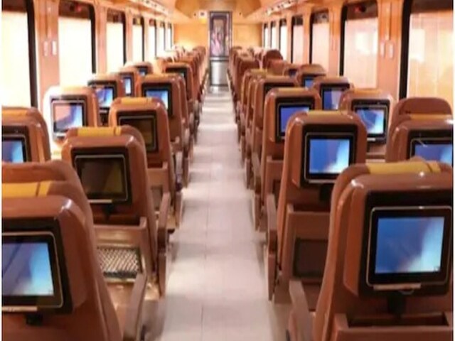 IRCTC Offers Special Loyalty Scheme For Two Tejas Express Trains, Know ...