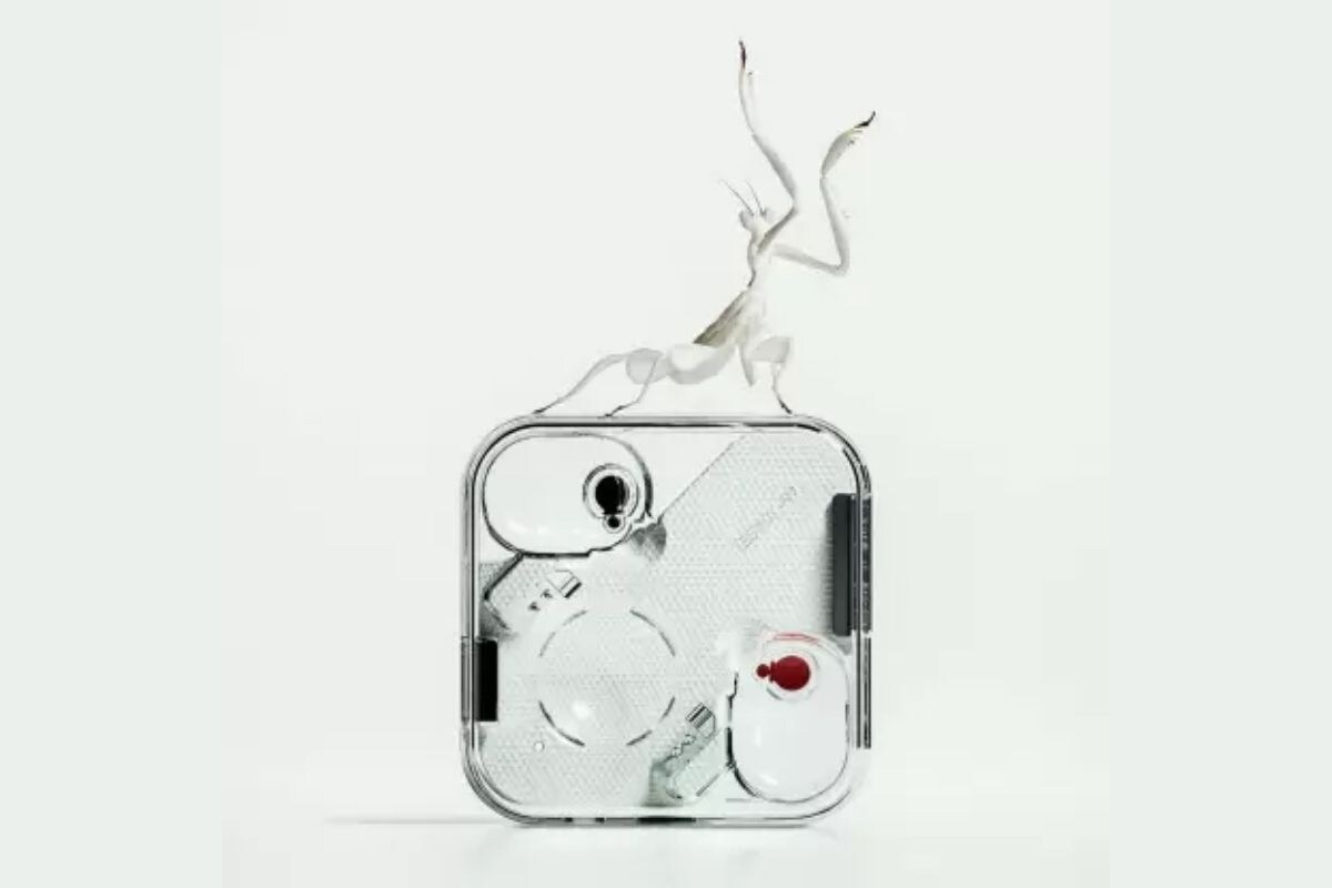 Nothing Ear (1) In Photos: Latest TWS Earbuds Come With A Transparent ...