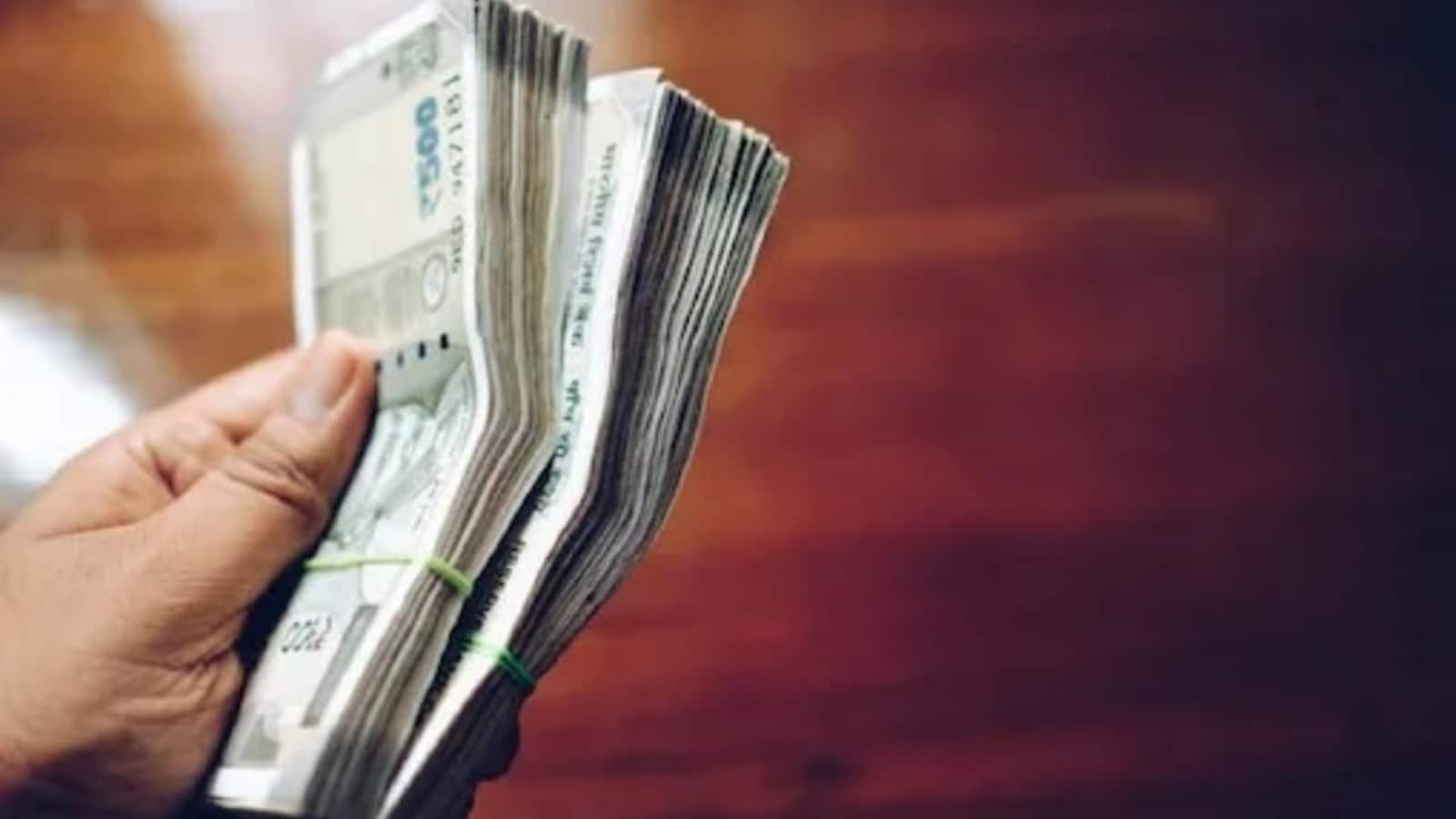 Indian Railways Offers Rs 1 Lakh Reward for Creating Videos, Know ...