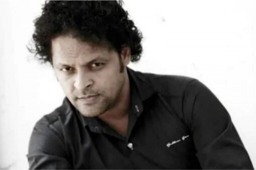 Actor Javed Haider’s Daughter Removed From Online Class Due to Non ...